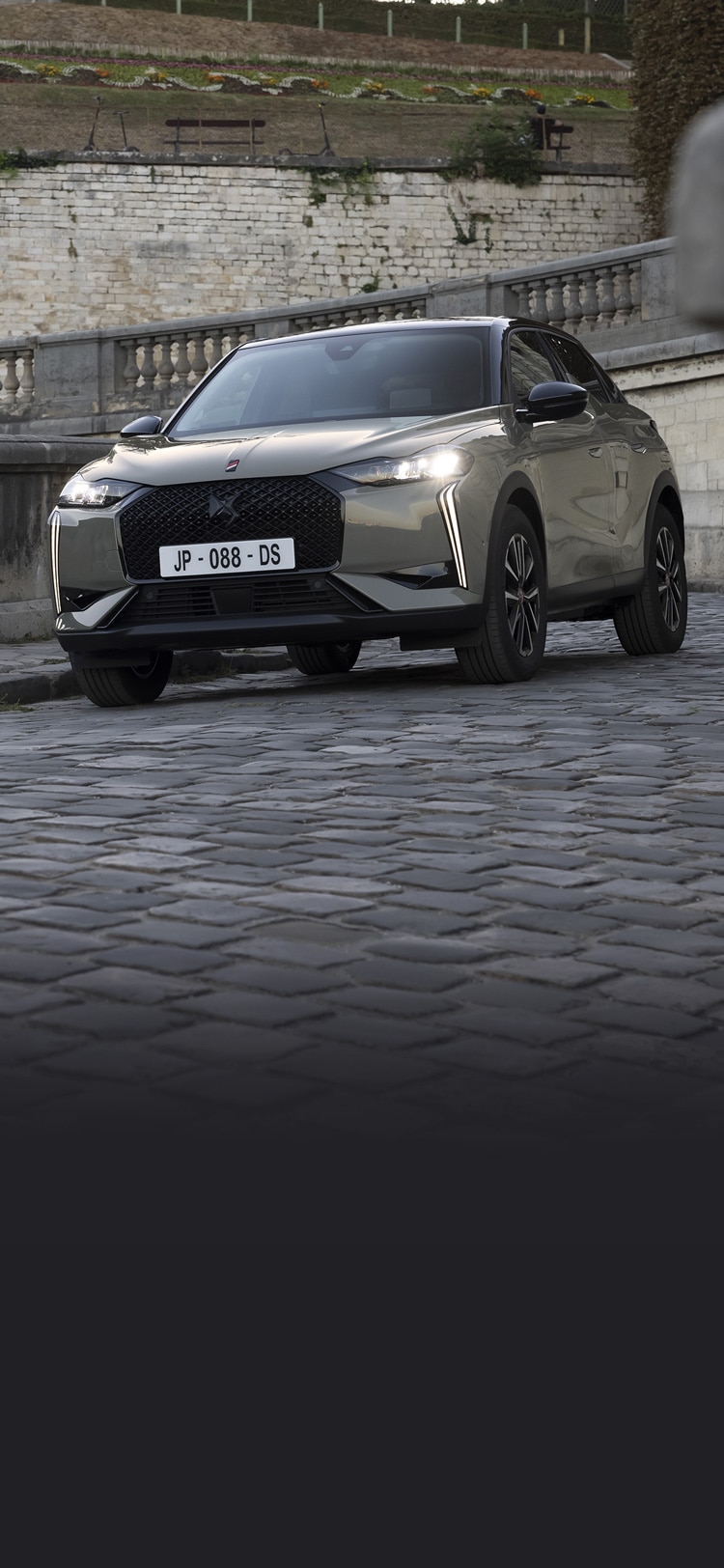 DS 3 PERFORMANCE LINE: kompaktni SUV dostupan u 100% električnoj verziji